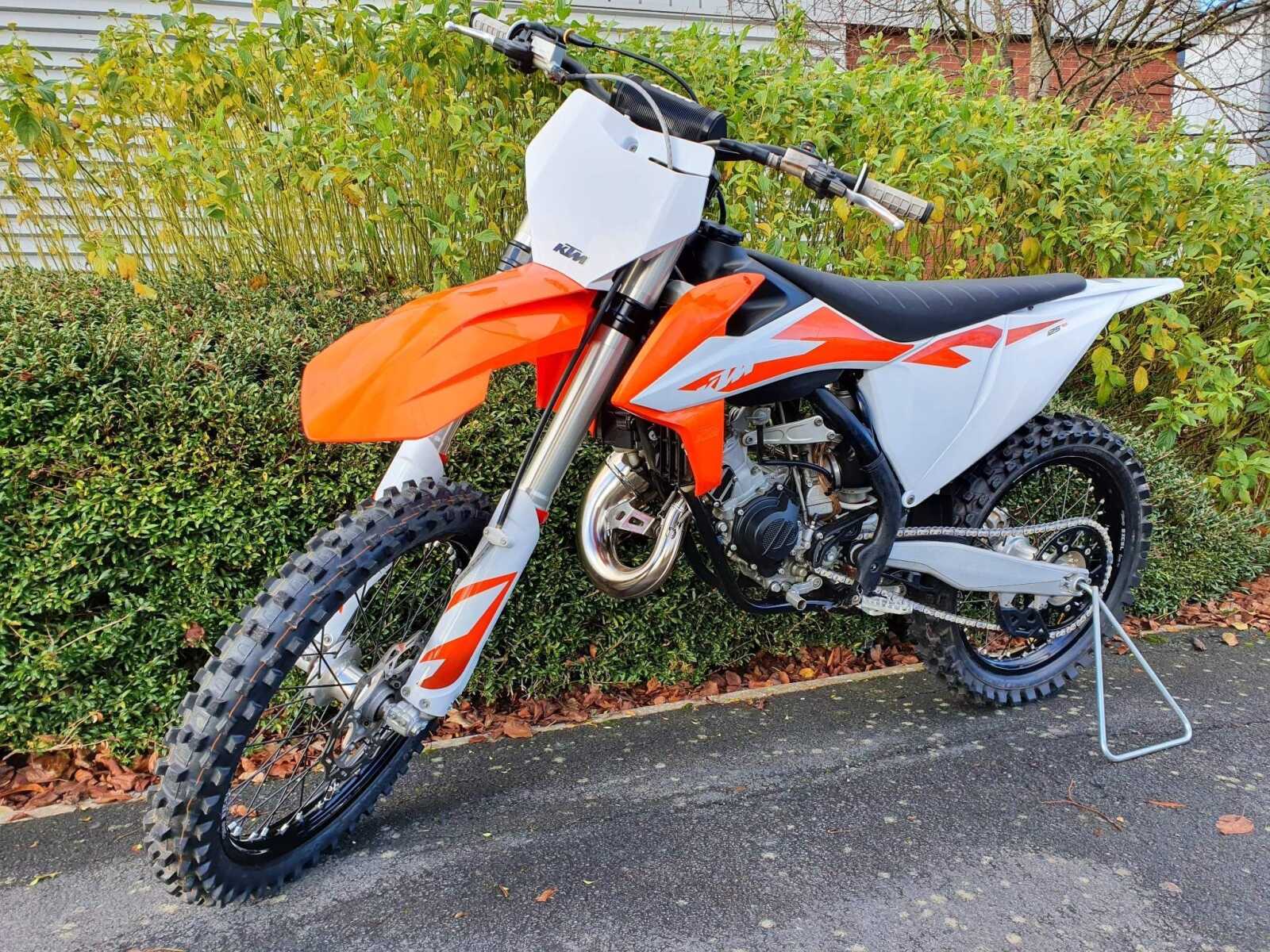 KTM 125 SX Wallpapers (20 images) - WallpaperCat