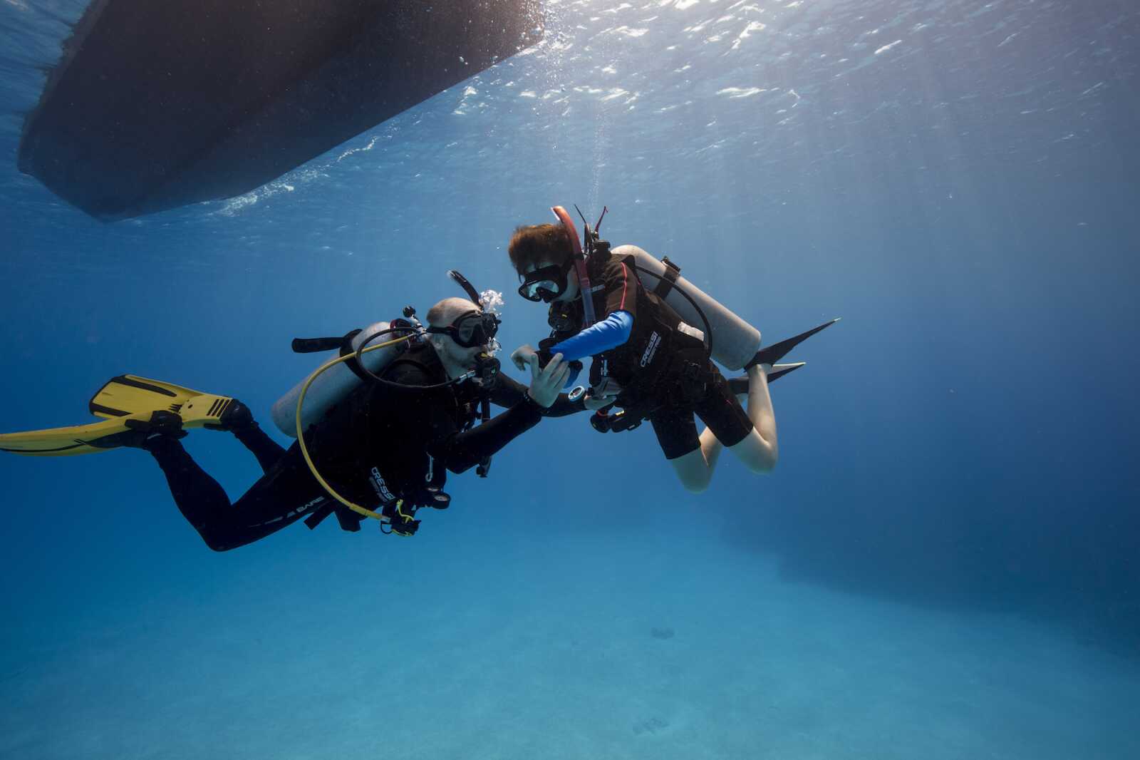 Scuba Diving Wallpapers (35 images) - WallpaperCat