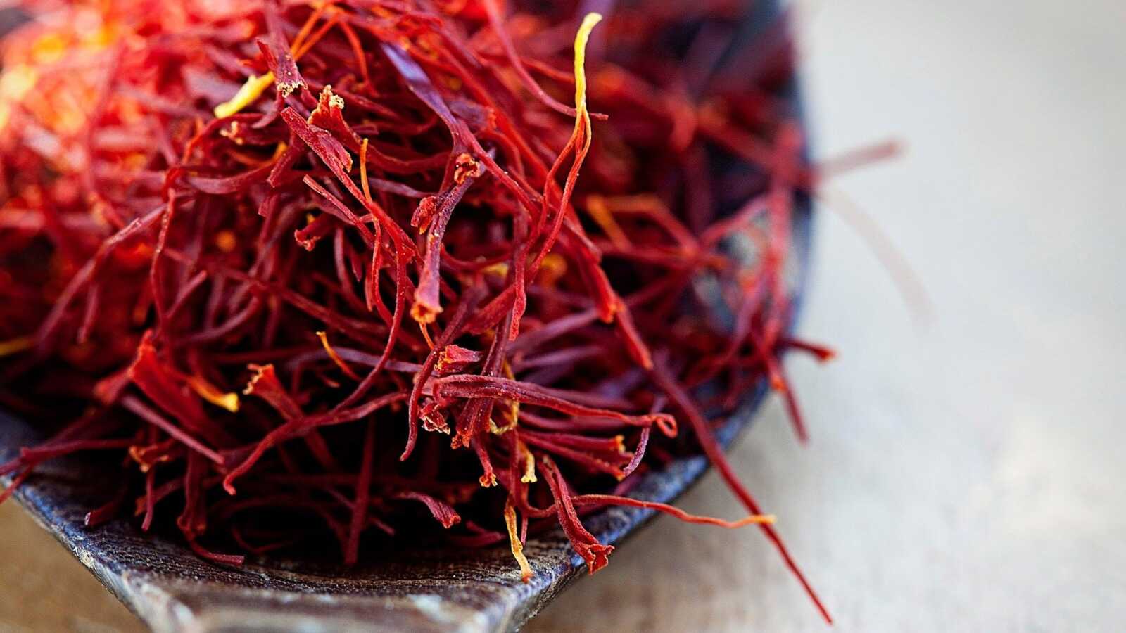 Saffron Wallpapers (23 images) - WallpaperCat