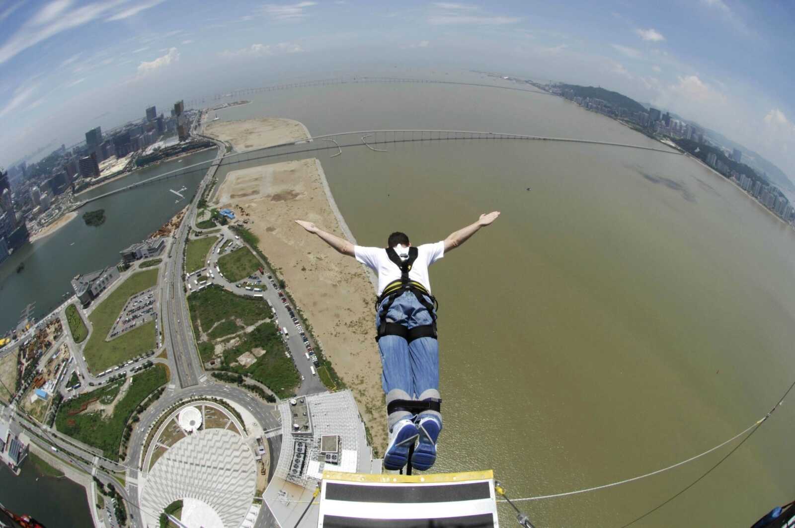 Bungee Jumping Wallpapers (34 images) - WallpaperCat