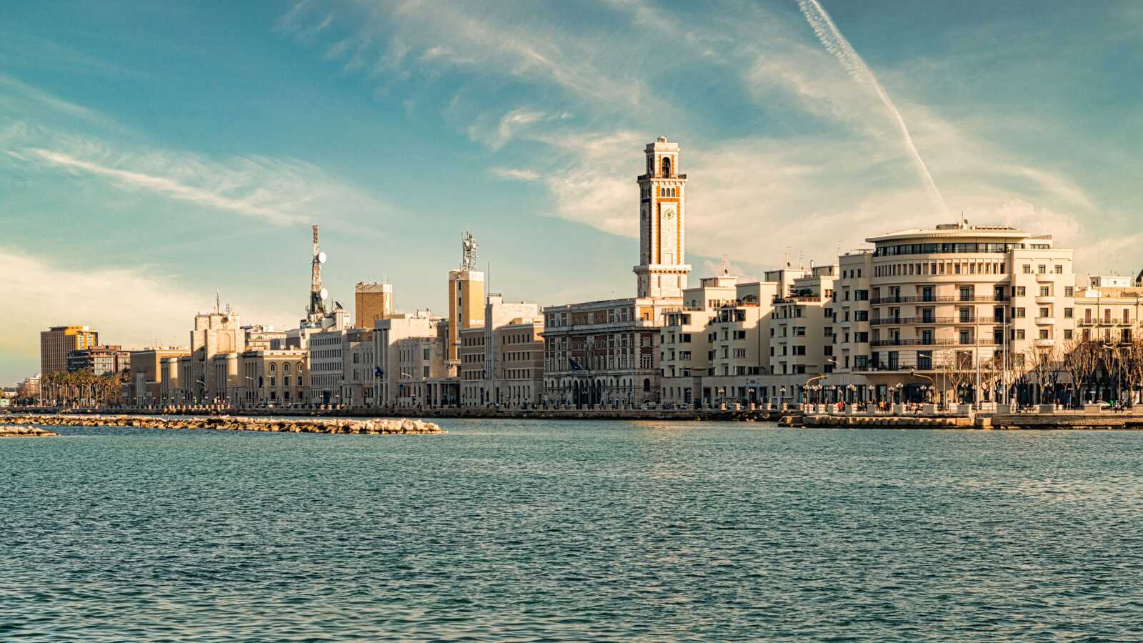 Bari Wallpapers (29 images) - WallpaperCat