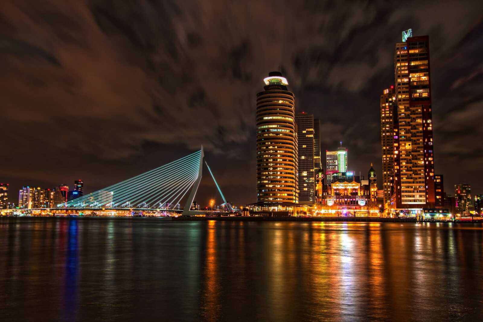 Rotterdam Skyline Wallpapers (33 images) - WallpaperCat