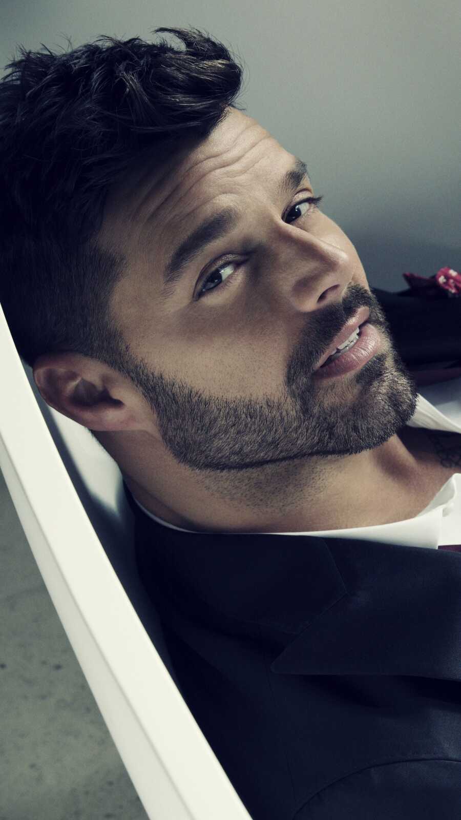 Ricky Martin Wallpapers (35 images) - WallpaperCat