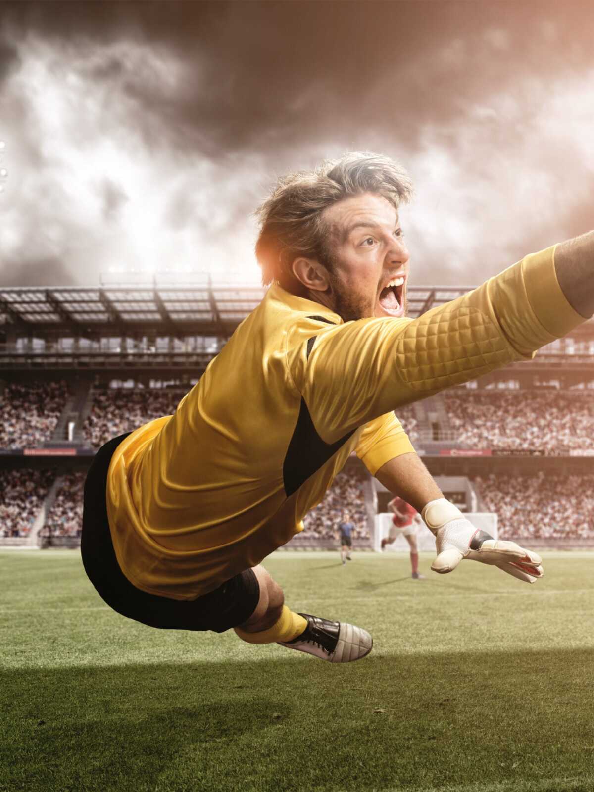 Football (Soccer) Wallpapers (32 images) - WallpaperCat