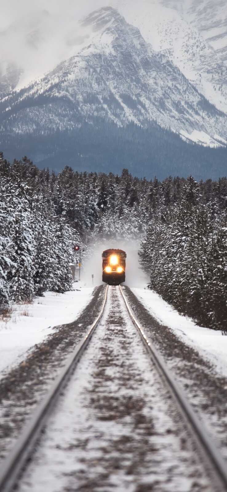Train Wallpapers (46 images) - WallpaperCat