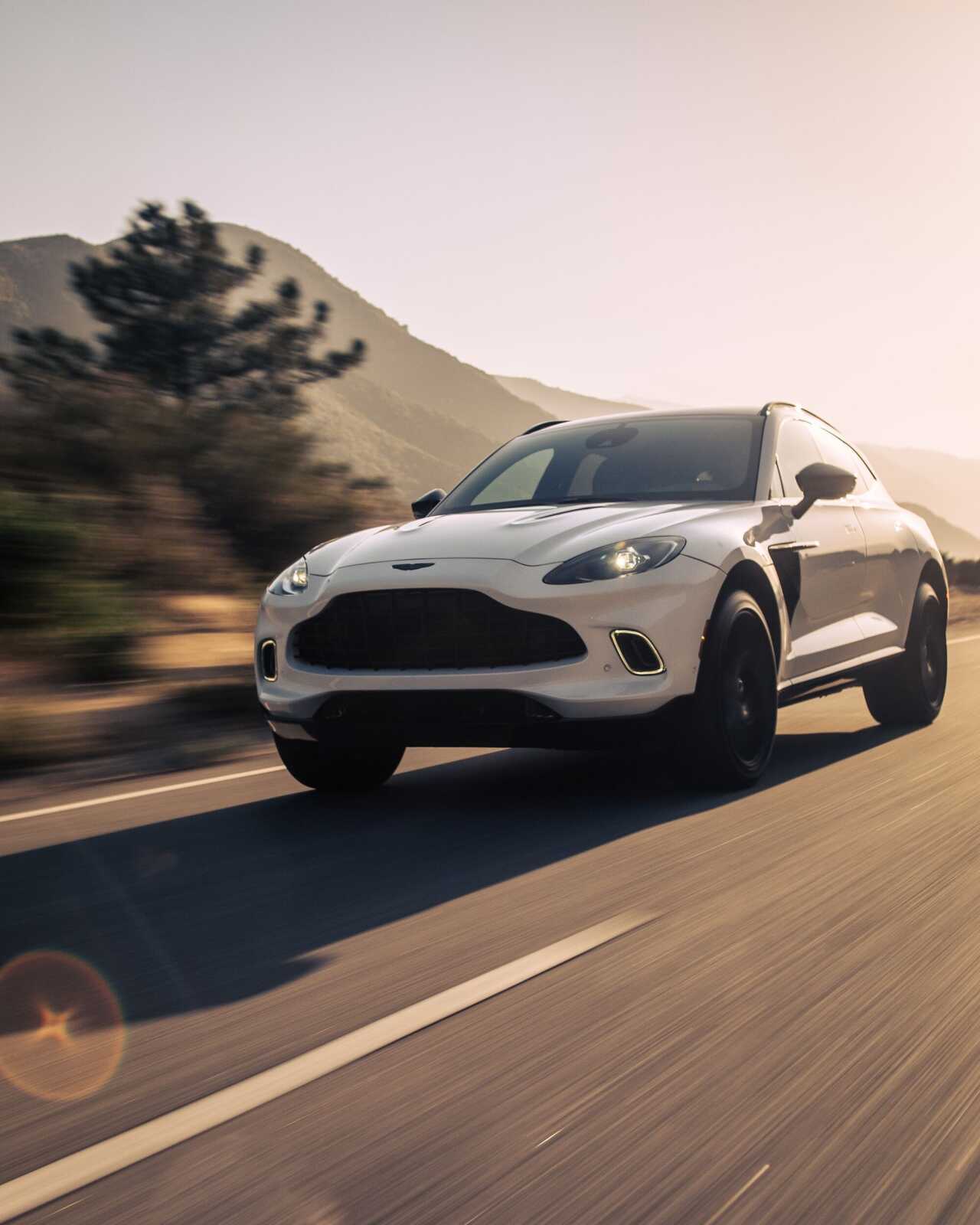 Aston Martin DBX Wallpapers (32 images) - WallpaperCat
