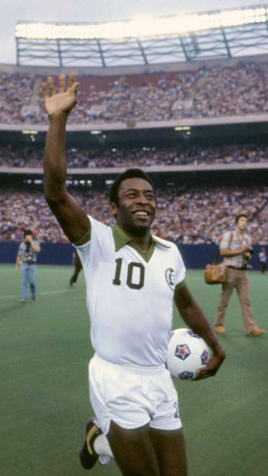 Pele Wallpapers (18 images) - WallpaperCat