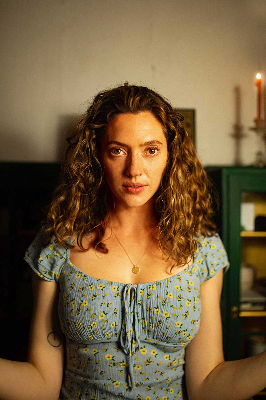 Sinead MacInnes Wallpapers (7 images) - WallpaperCat