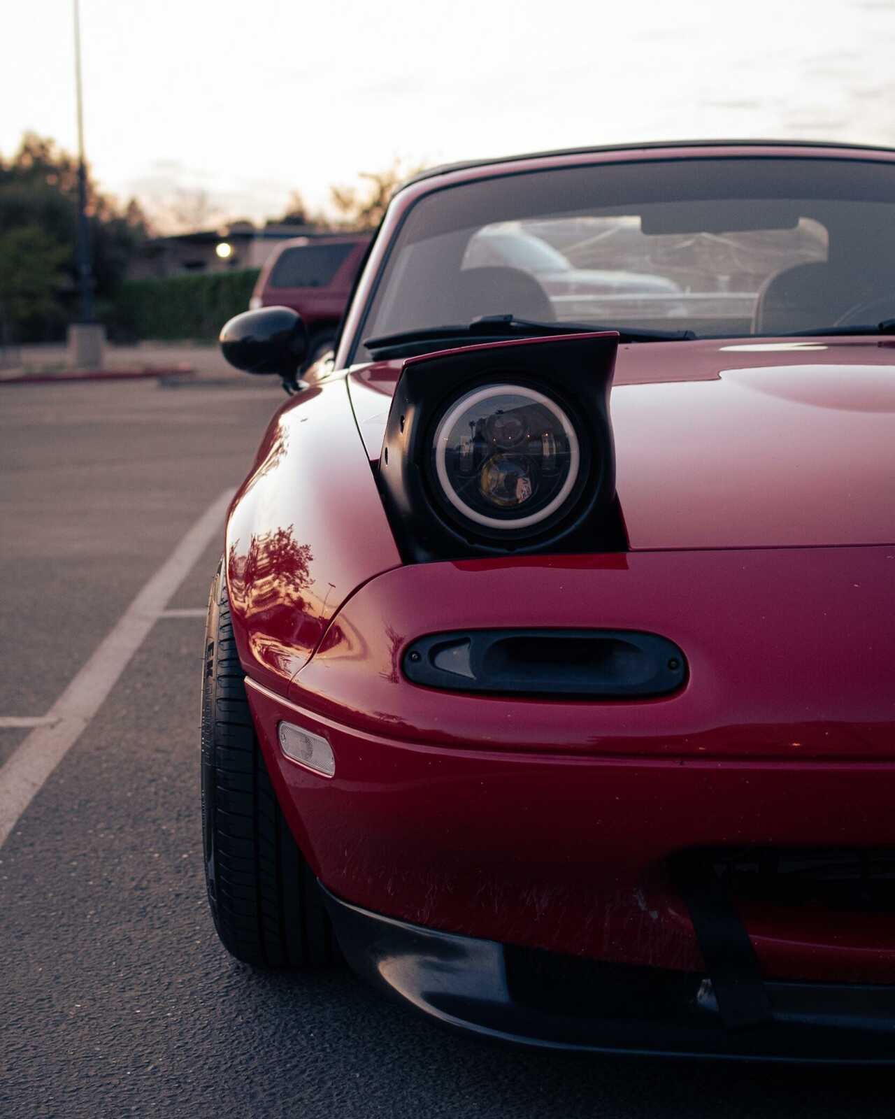 Mazda MX-5 Miata Wallpapers (43 images) - WallpaperCat