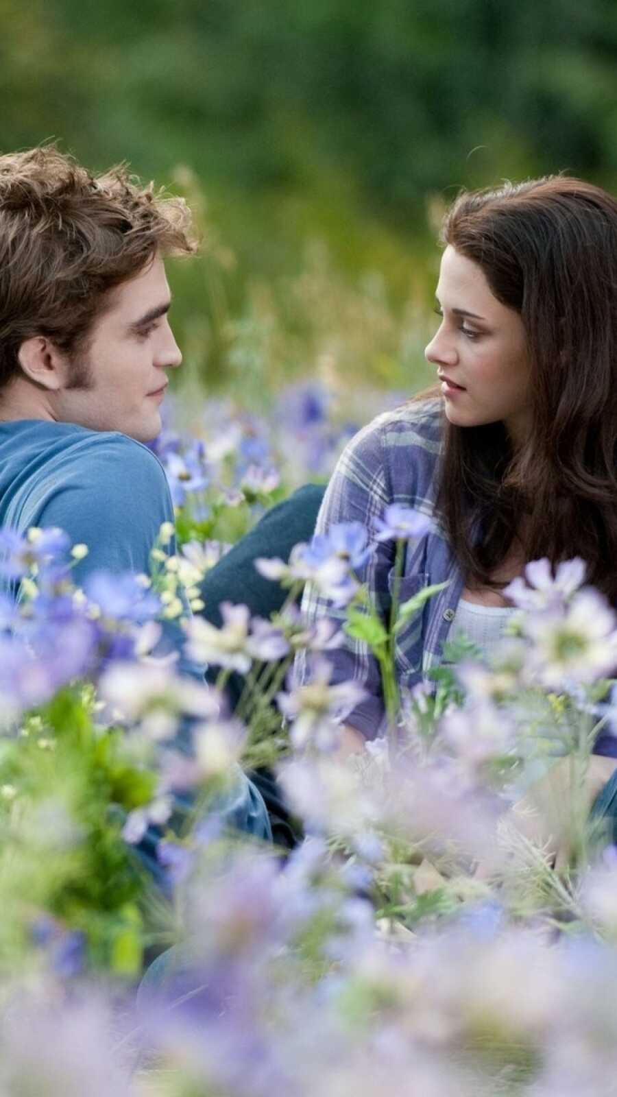 Twilight (Movie) Wallpapers (27 images) - WallpaperCat