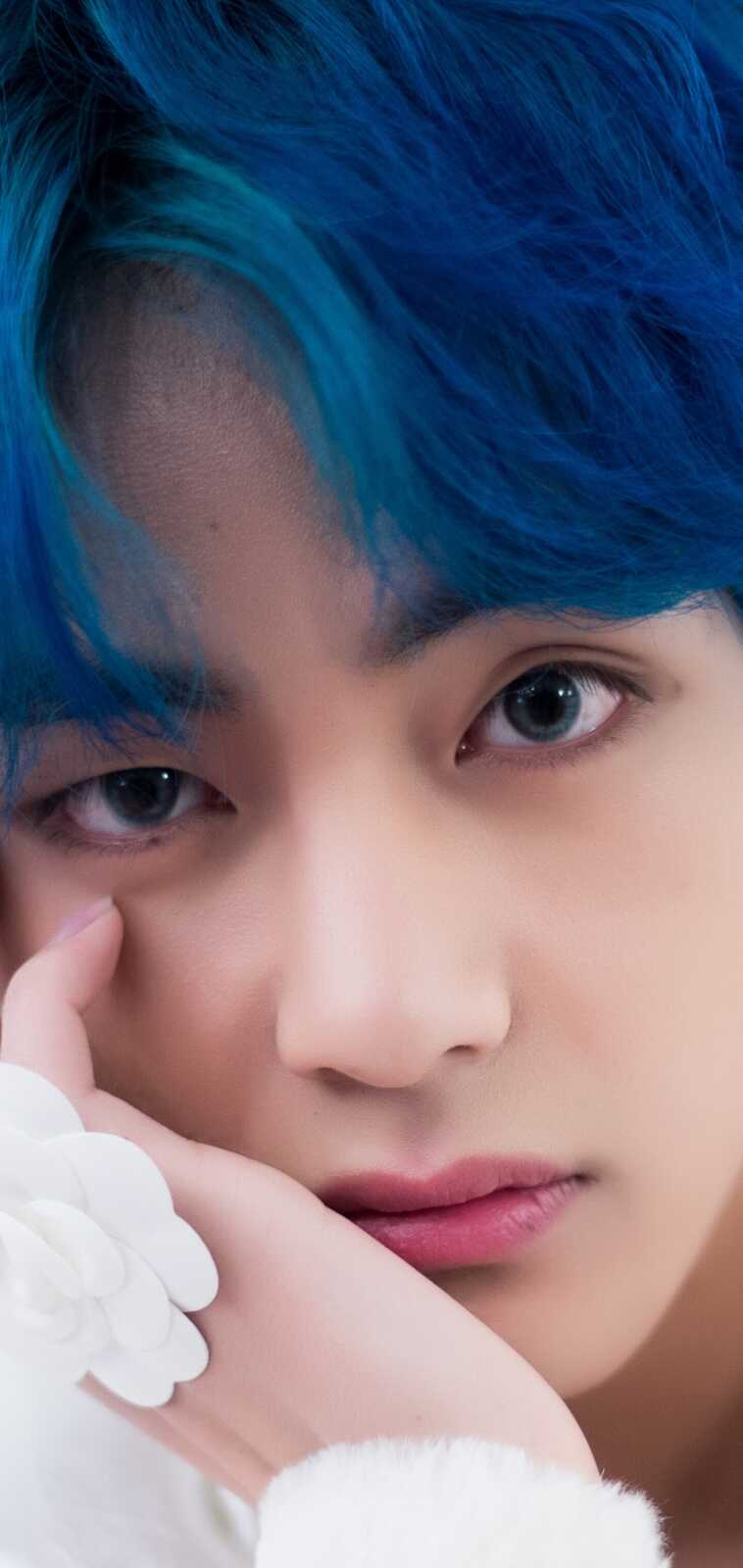 V (BTS) Wallpapers (53 images) - WallpaperCat