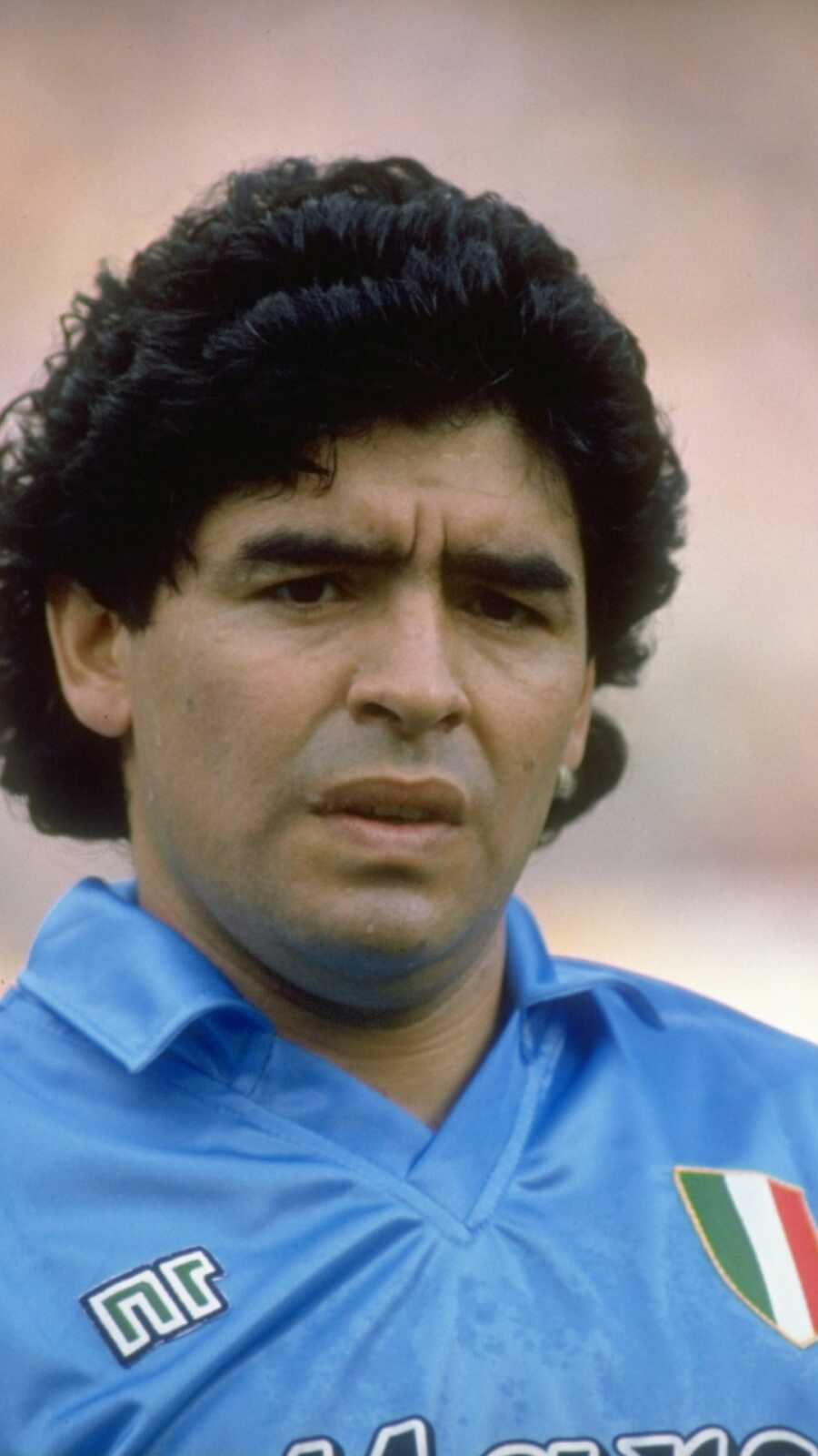 Diego Maradona Wallpapers (35 images) - WallpaperCat