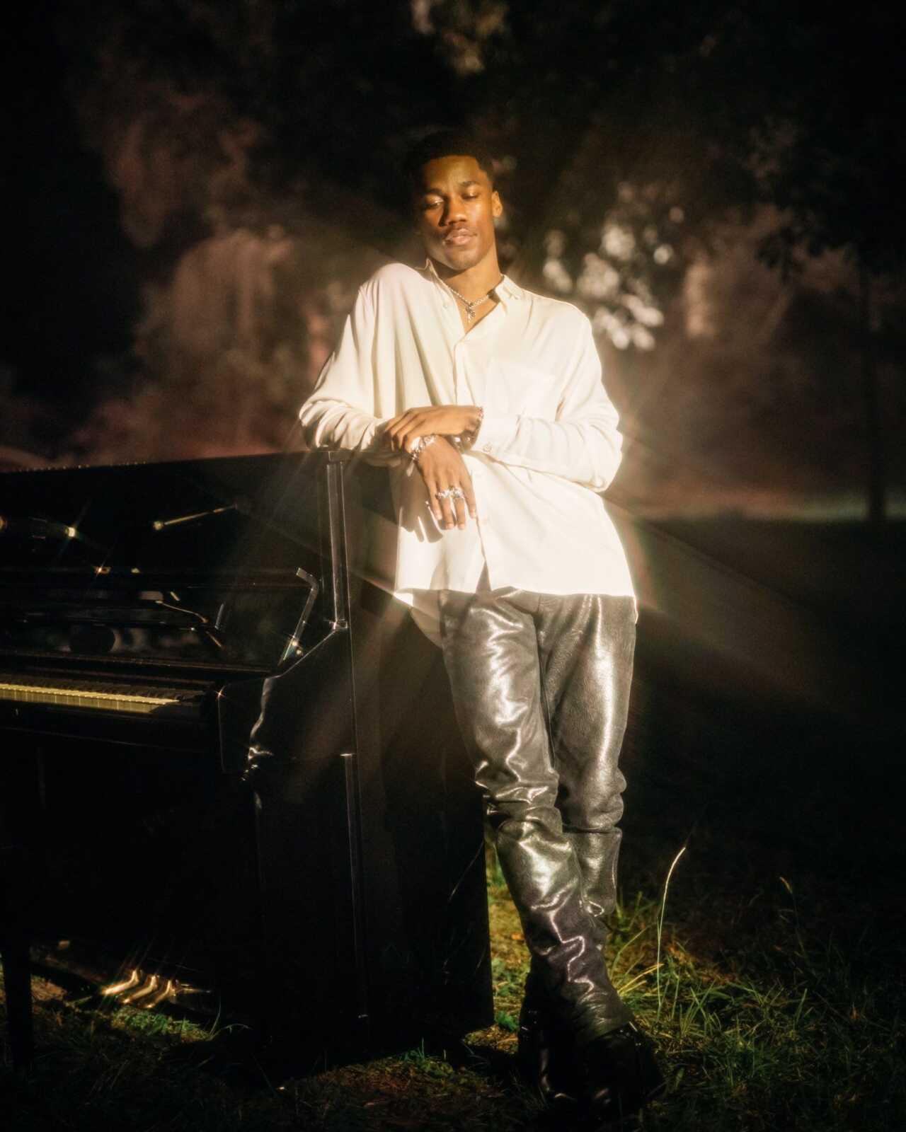 Giveon Wallpapers (13 images) - WallpaperCat