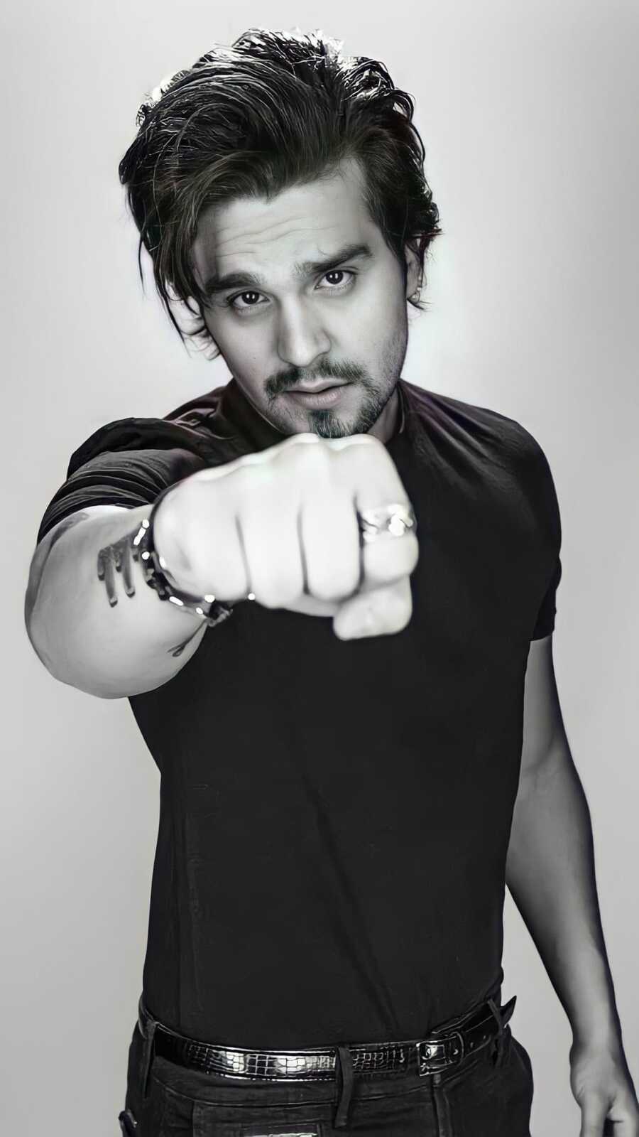 Luan Santana Wallpapers (29 images) - WallpaperCat
