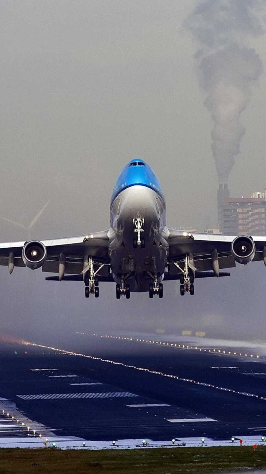 Boeing 747 Wallpapers (35 images) - WallpaperCat