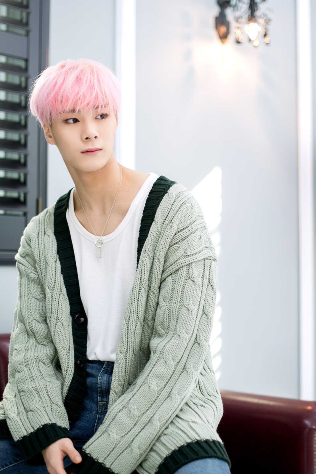 Moon Bin Wallpapers (36 images) - WallpaperCat