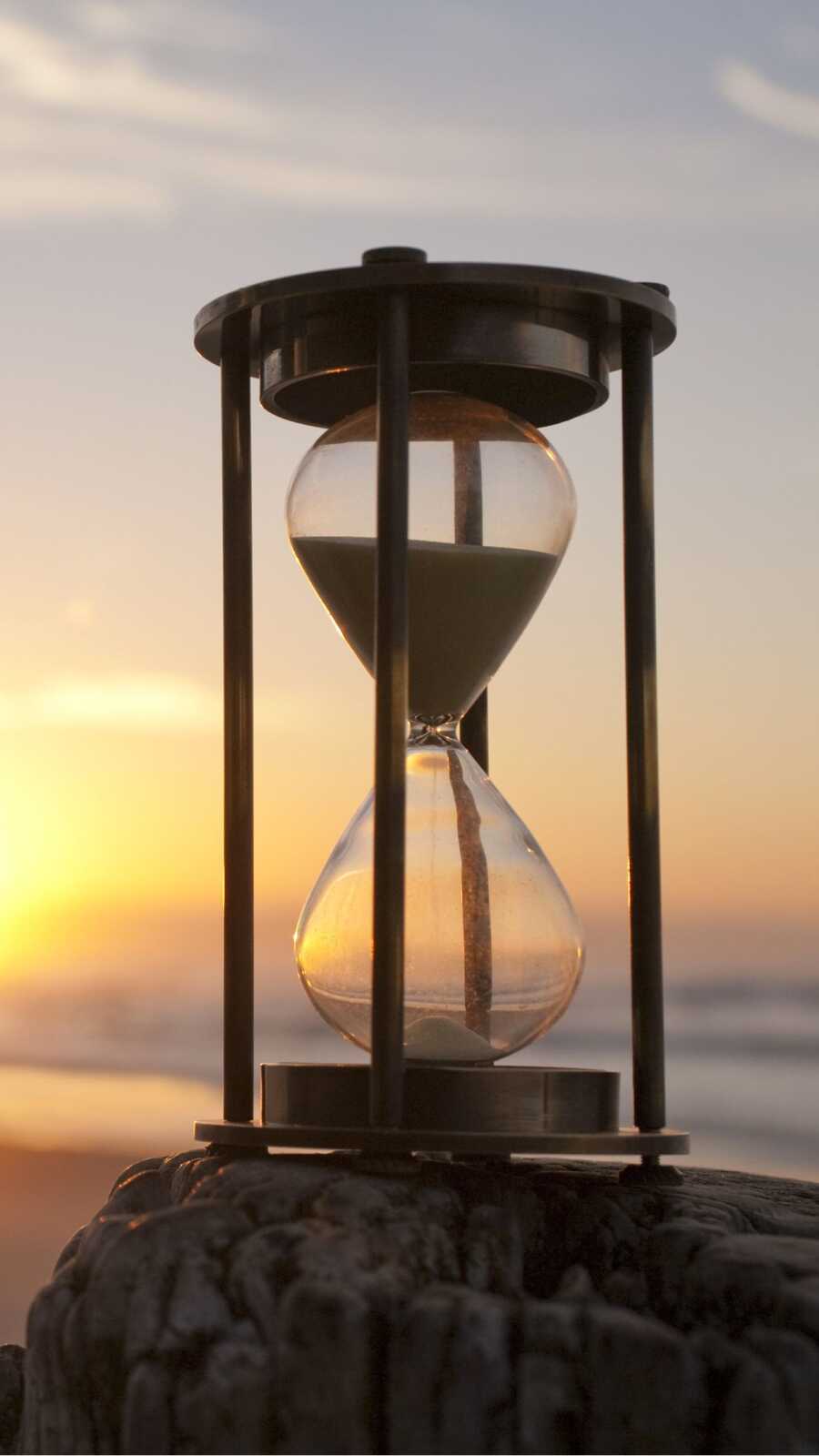 Hourglass Wallpapers (33 images) - WallpaperCat