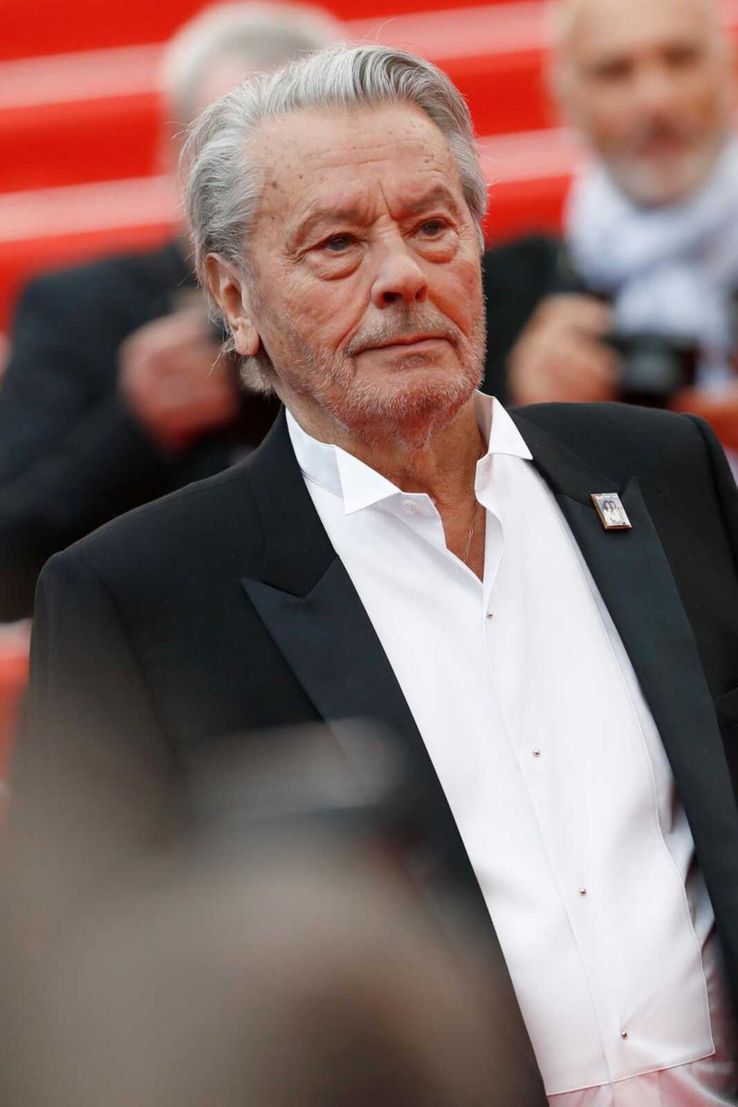 Alain Delon Wallpapers (47 images) - WallpaperCat