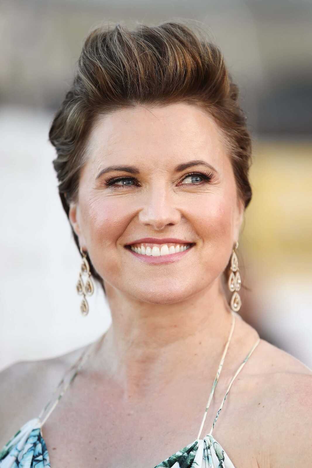 Lucy Lawless Wallpapers (45 images) - WallpaperCat