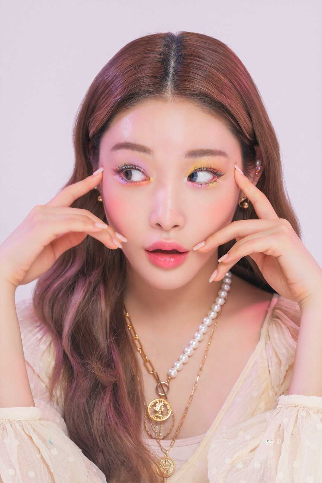 CHUNG HA Wallpapers (42 images) - WallpaperCat