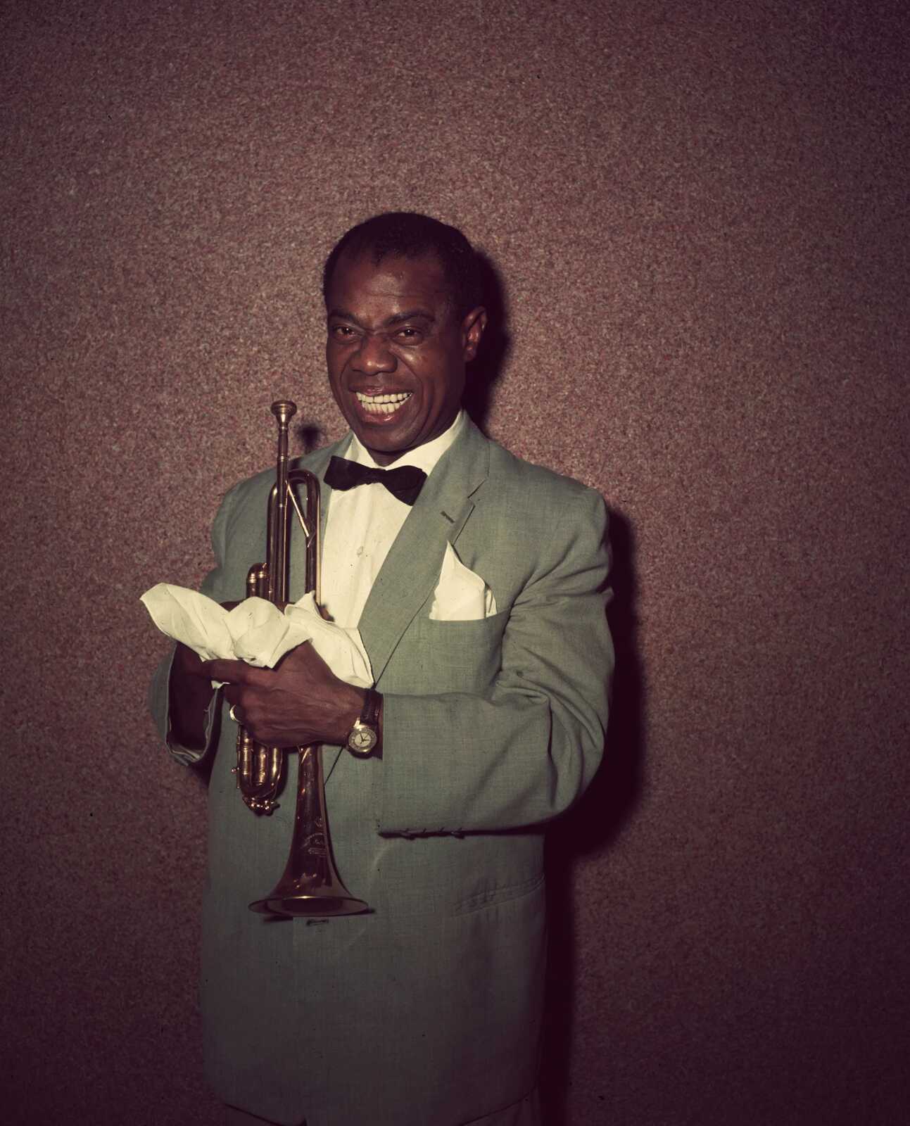 Louis Armstrong Wallpapers (25 images) - WallpaperCat