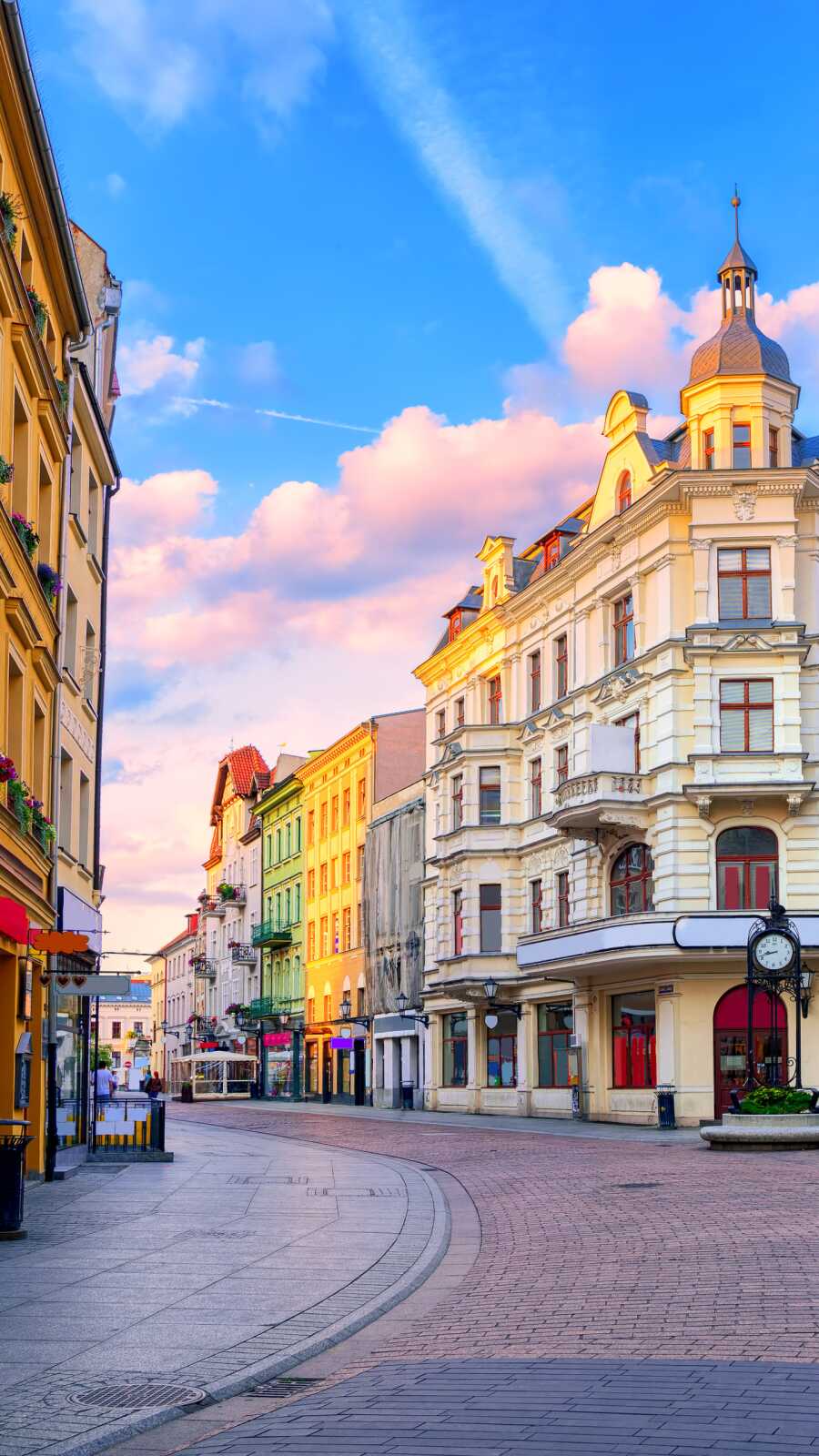 Poland Wallpapers (47 images) - WallpaperCat