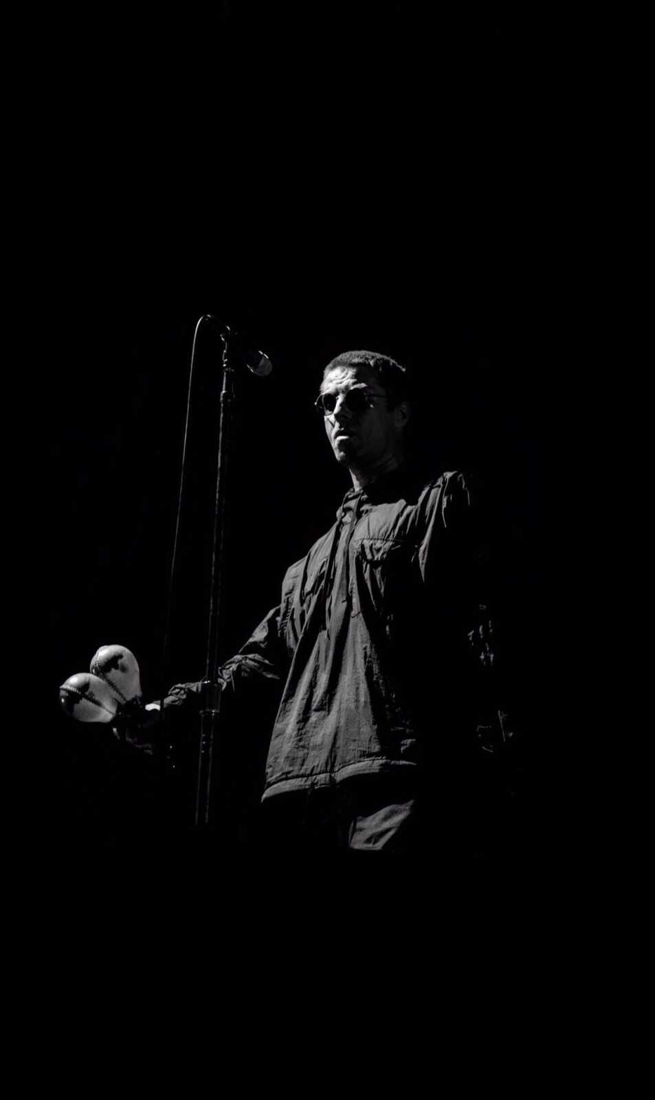 Liam Gallagher Wallpapers (49 images) - WallpaperCat