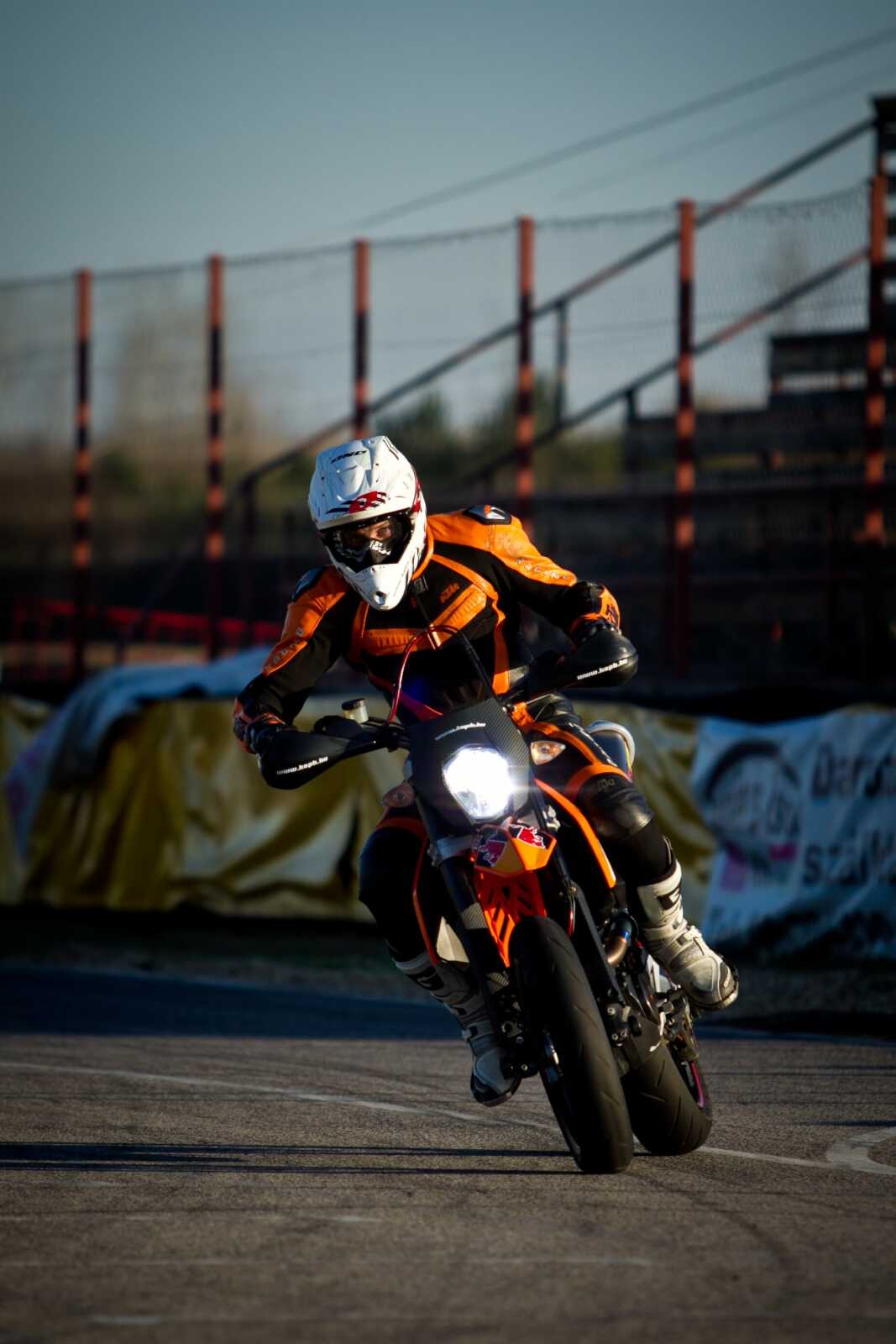 KTM Wallpapers (47 images) - WallpaperCat