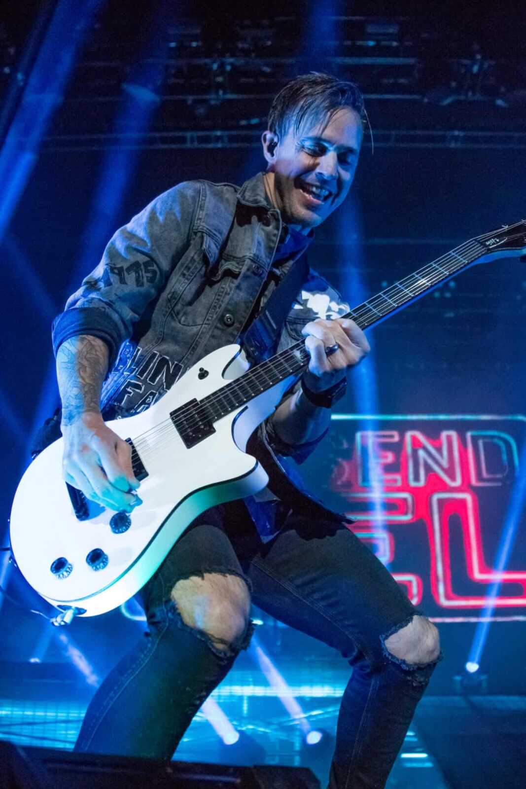 Jerry Horton Wallpapers (10 images) - WallpaperCat