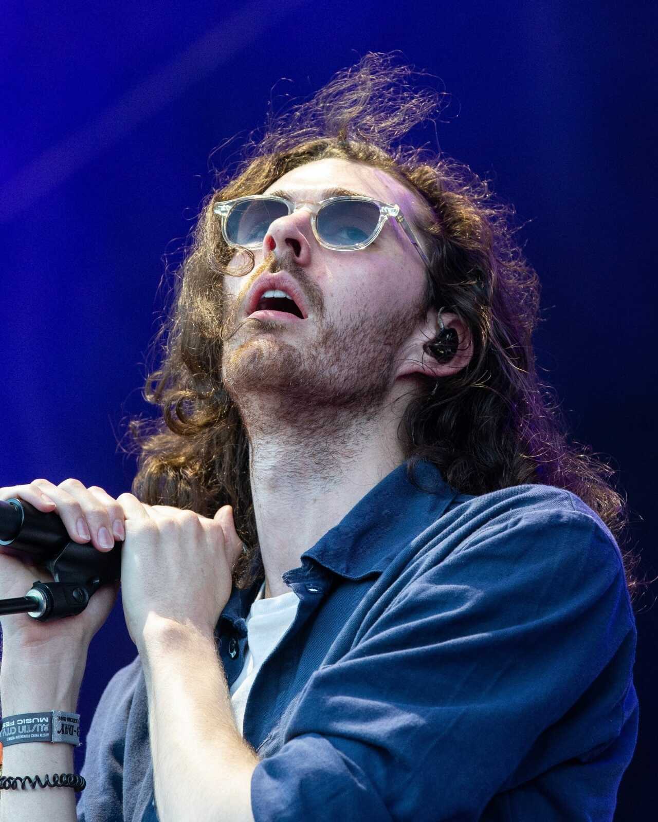 Hozier Wallpapers (30 images) - WallpaperCat