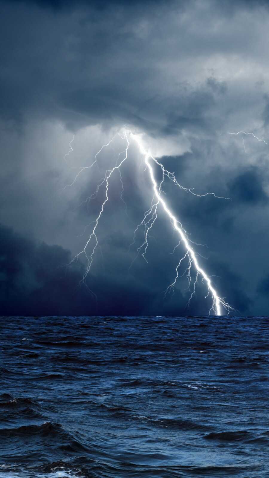 Thunder Wallpapers (87 images) - WallpaperCat
