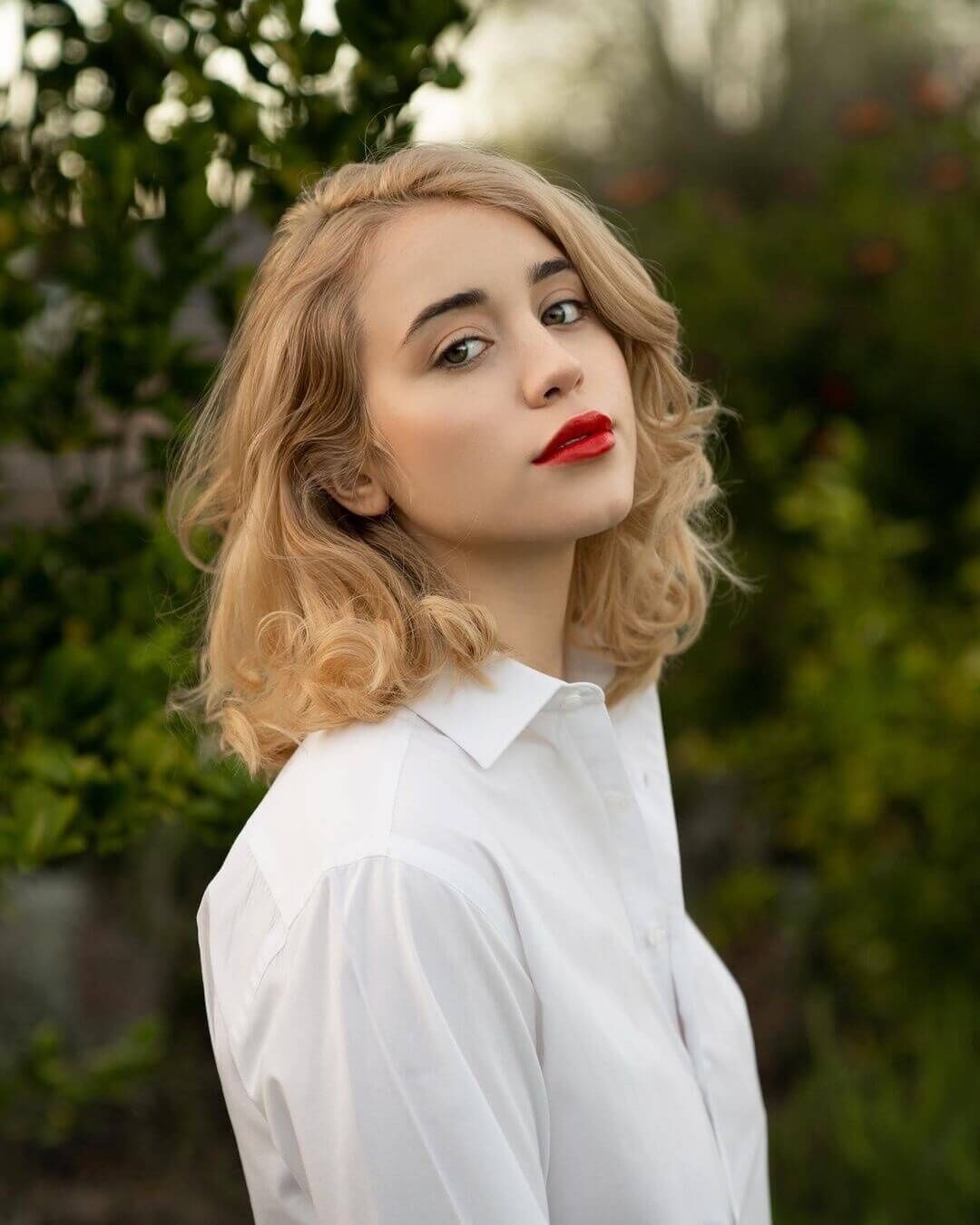 Caylee Cowan Wallpapers (27 images) - WallpaperCat