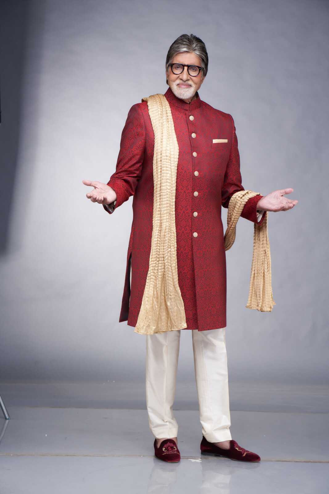 Amitabh Bachchan Wallpapers (24 images) - WallpaperCat