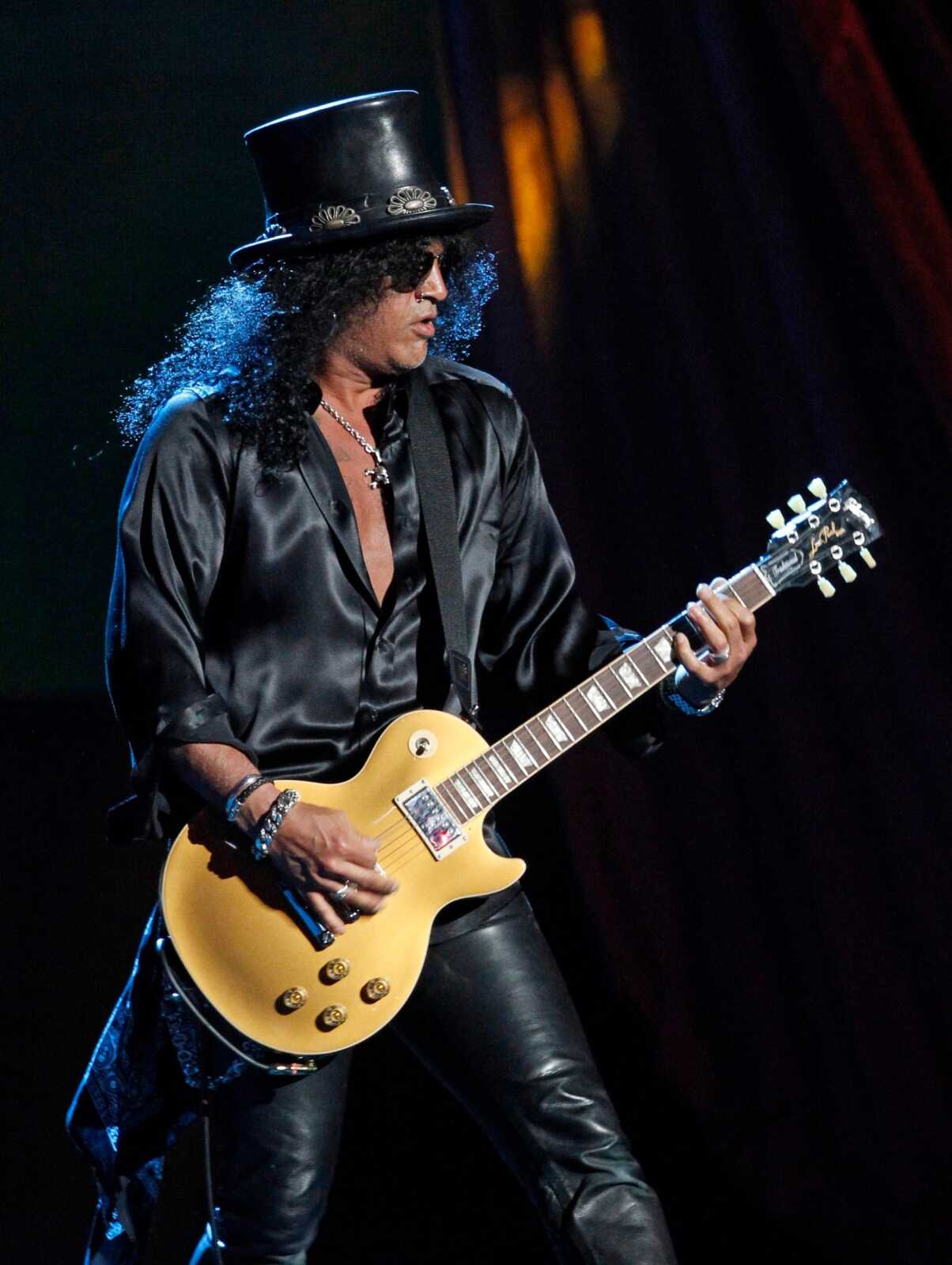 Slash (Saul Hudson) Wallpapers (35 images) - WallpaperCat