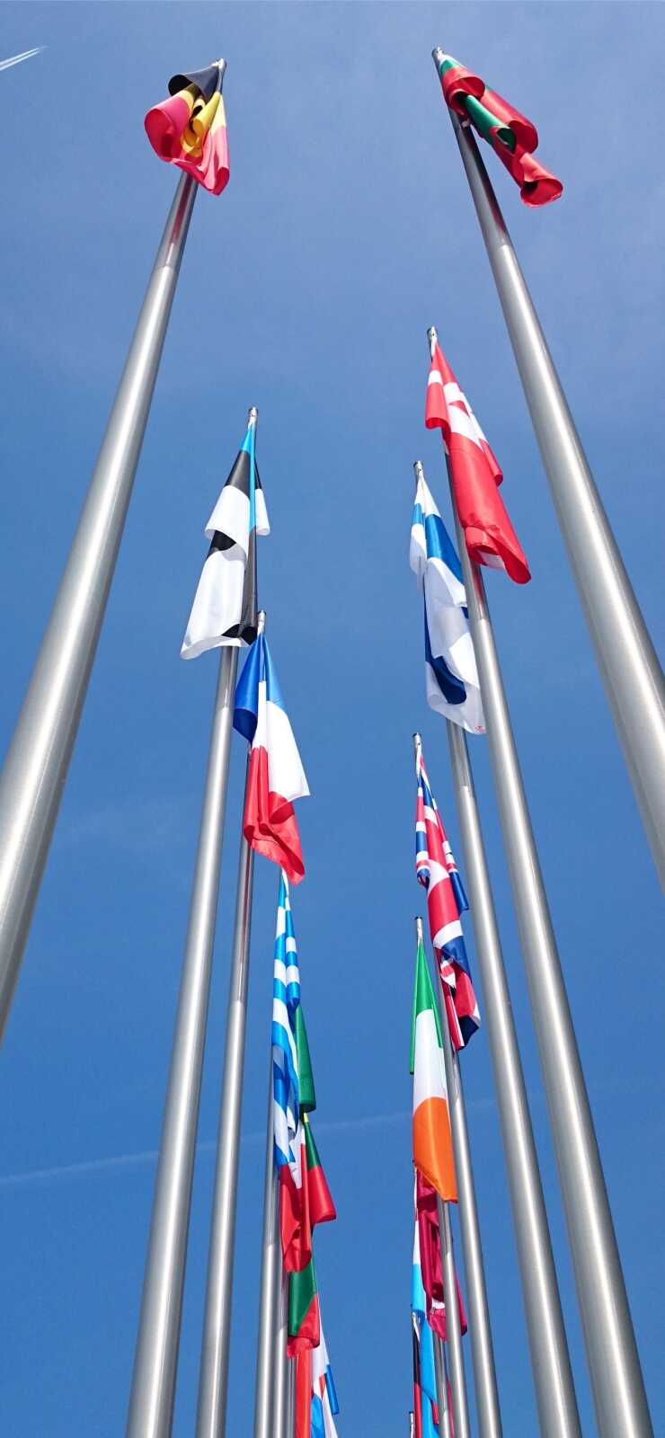 International Flags Wallpapers (25 images) - WallpaperCat