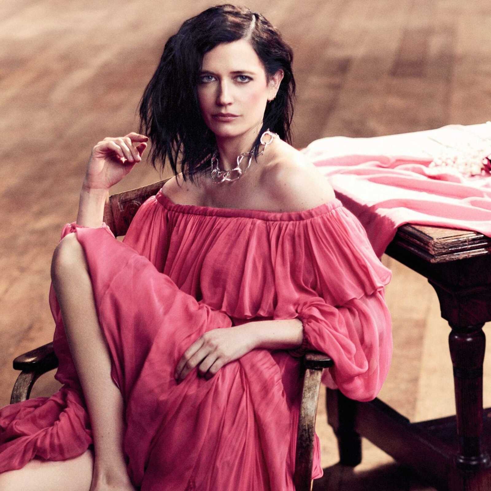 Eva Green Wallpapers (64 images) - WallpaperCat