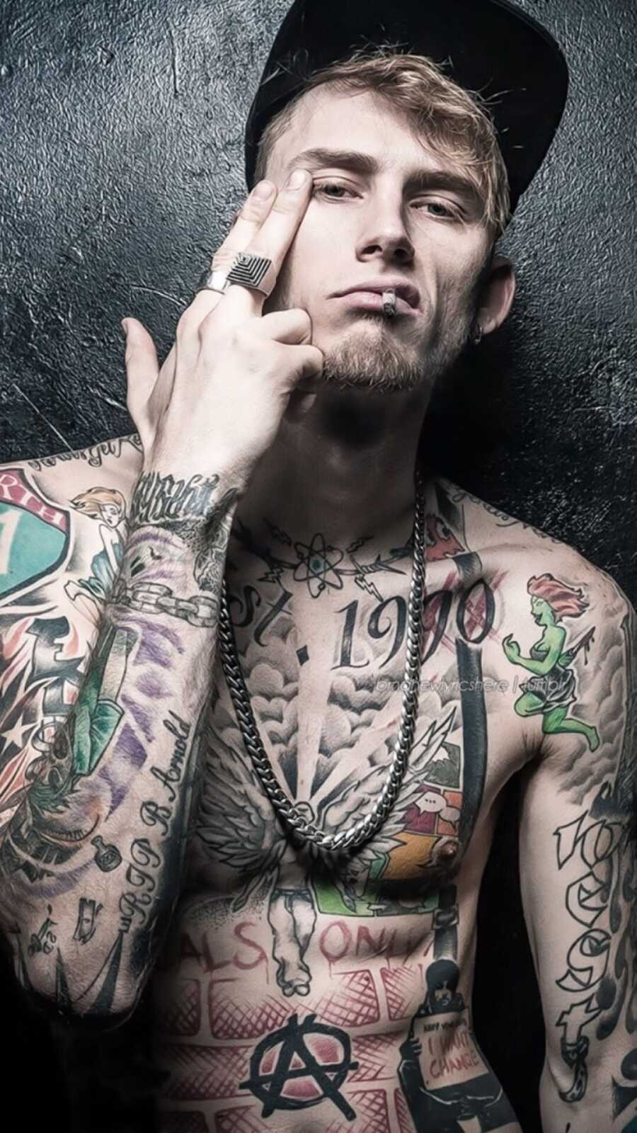 Machine Gun Kelly Wallpapers (34 images) - WallpaperCat