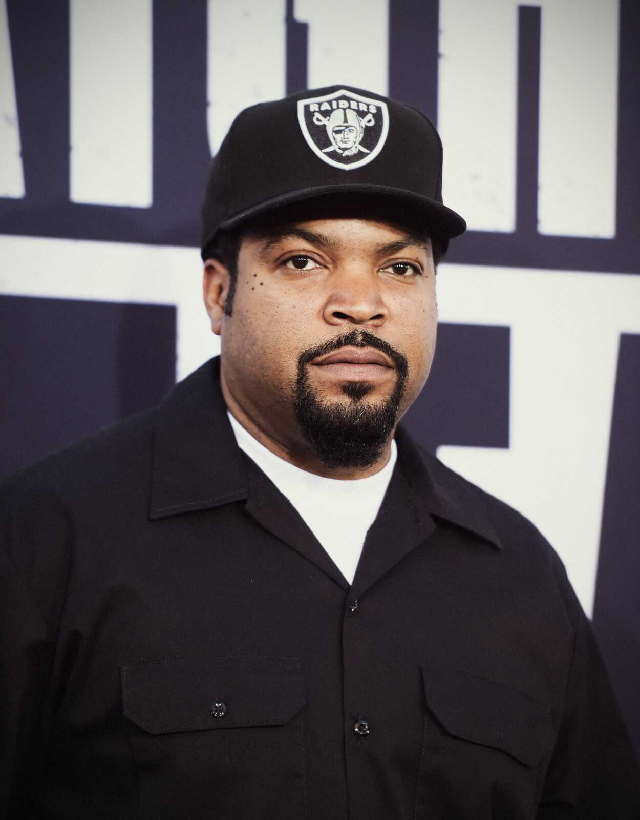 Ice Cube (Rapper) Wallpapers (42 images) - WallpaperCat
