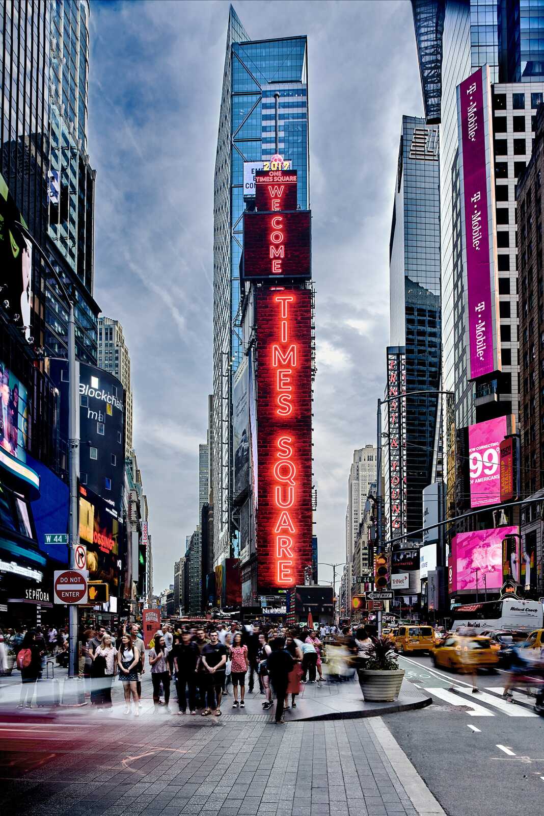 Times Square Wallpapers (59 images) - WallpaperCat