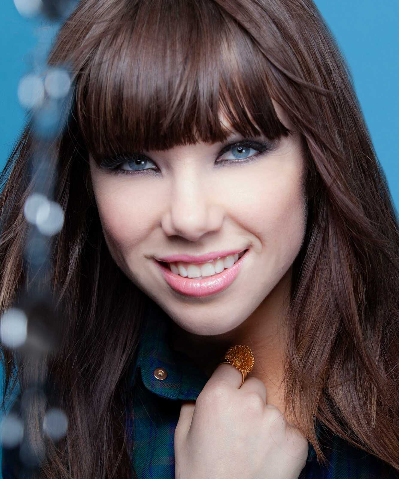 Carly Rae Jepsen Wallpapers (42 images) - WallpaperCat