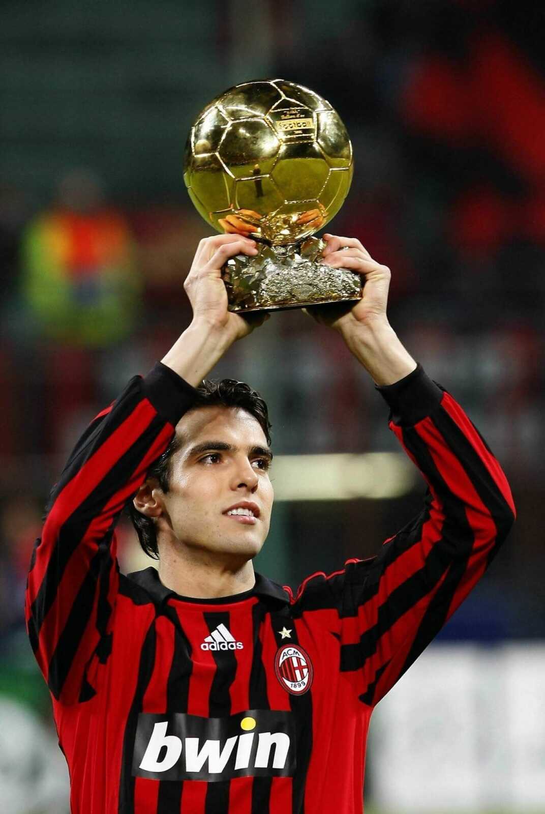 Kaká Wallpapers (24 images) - WallpaperCat
