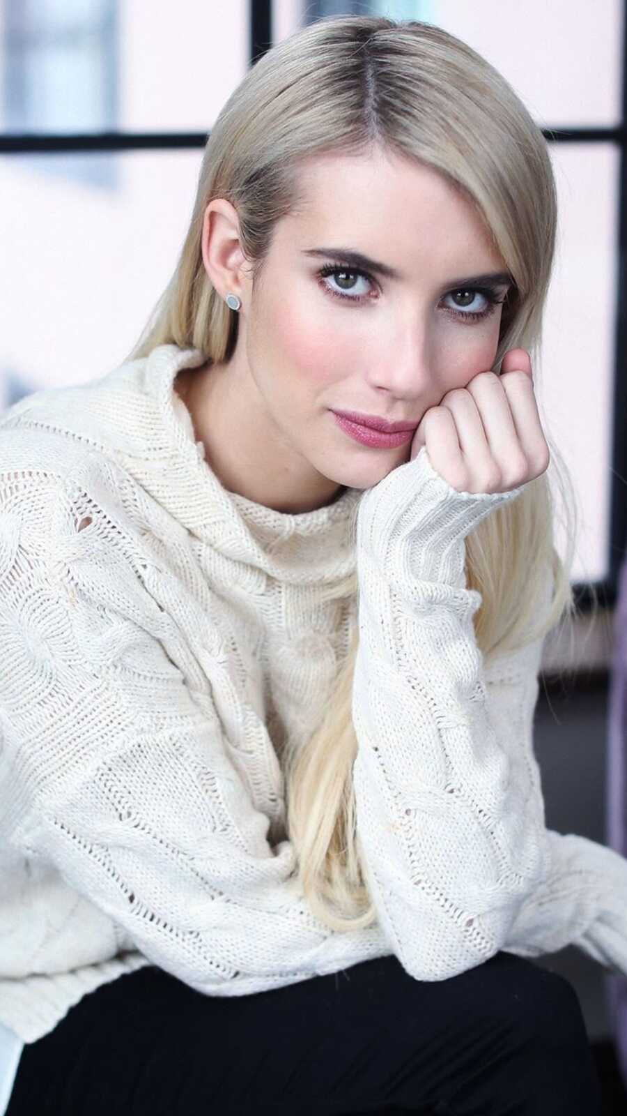 Emma Roberts Wallpapers 55 Images Wallpapercat