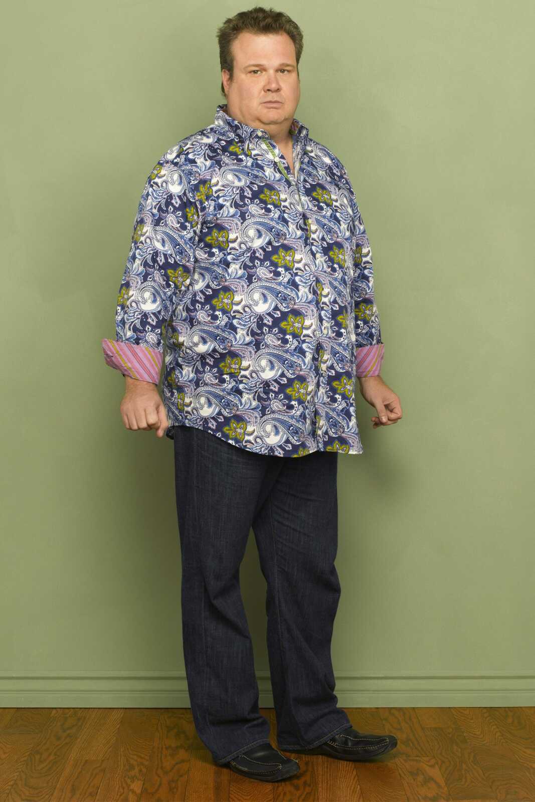Modern Family (TV Series) Wallpapers (49 images) - WallpaperCat