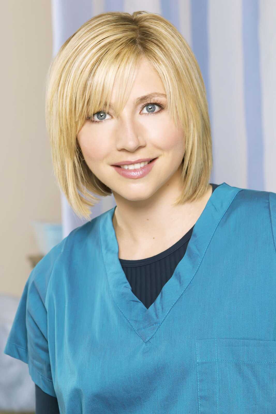 Sarah Chalke Wallpapers (48 images) - WallpaperCat