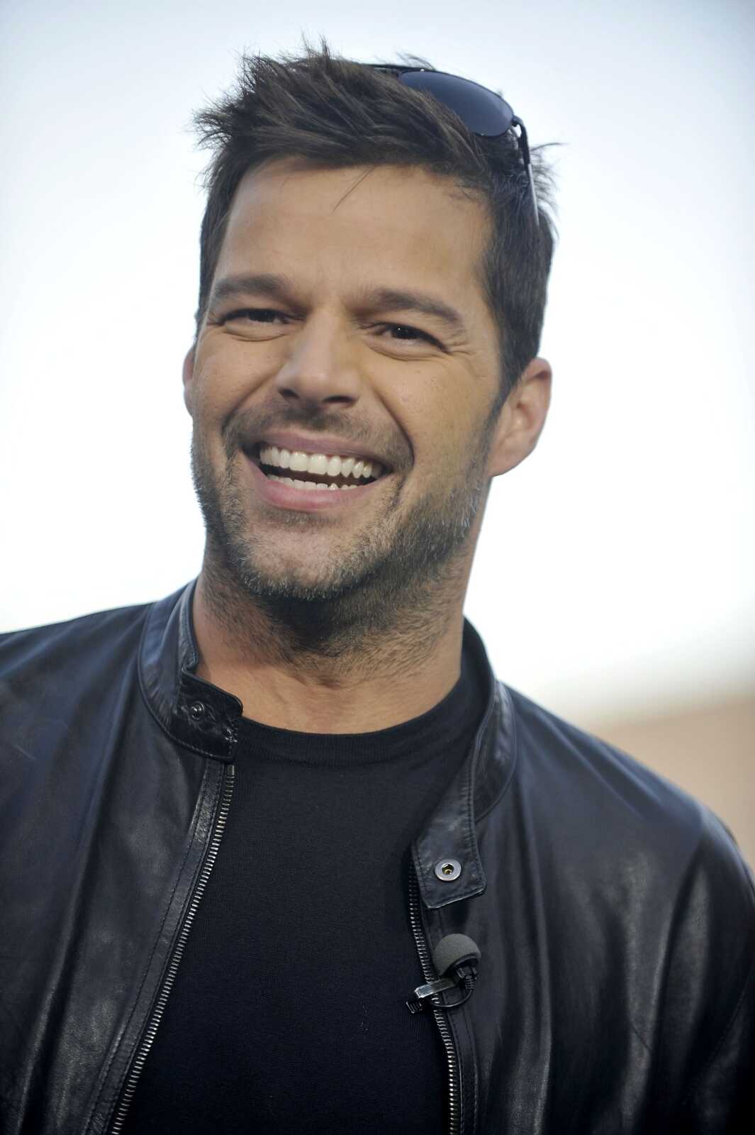Ricky Martin Wallpapers (35 images) - WallpaperCat