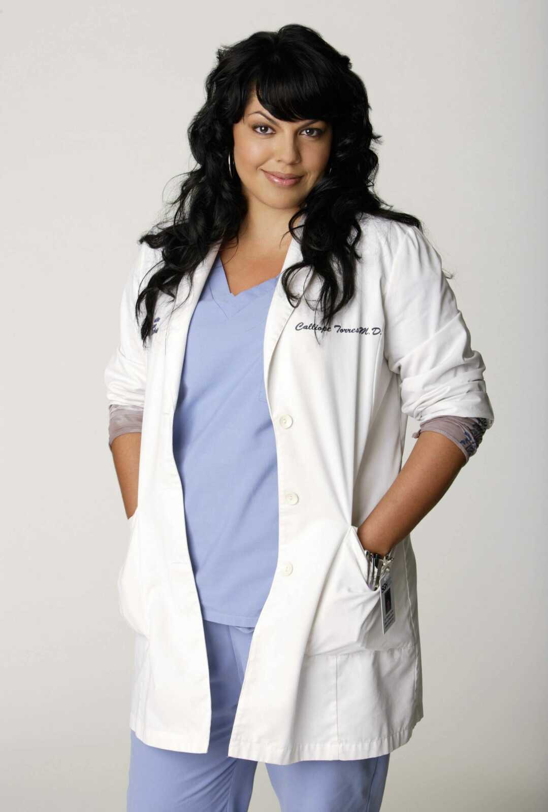 Sara Ramirez Wallpapers (23 images) - WallpaperCat