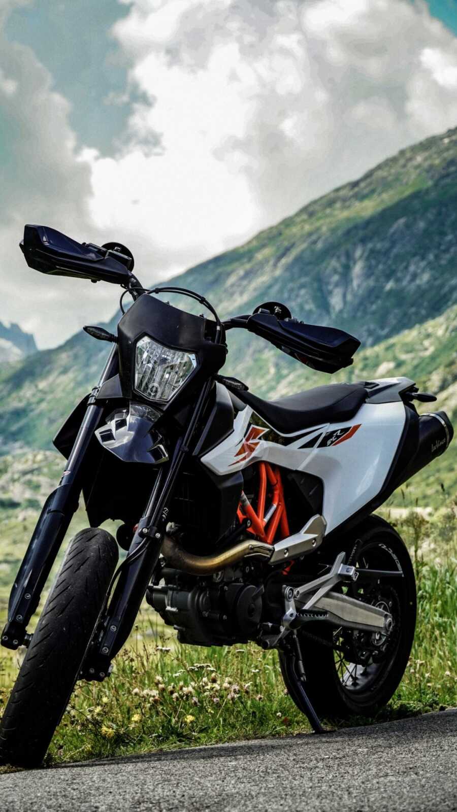 KTM 690 SMC Wallpapers (34 images) - WallpaperCat