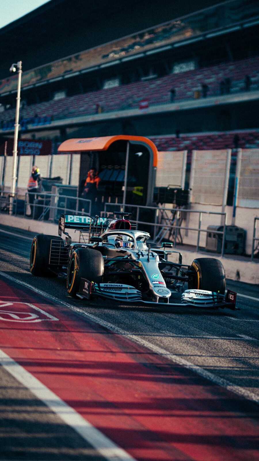 F1 Race Wallpapers (46 images) - WallpaperCat