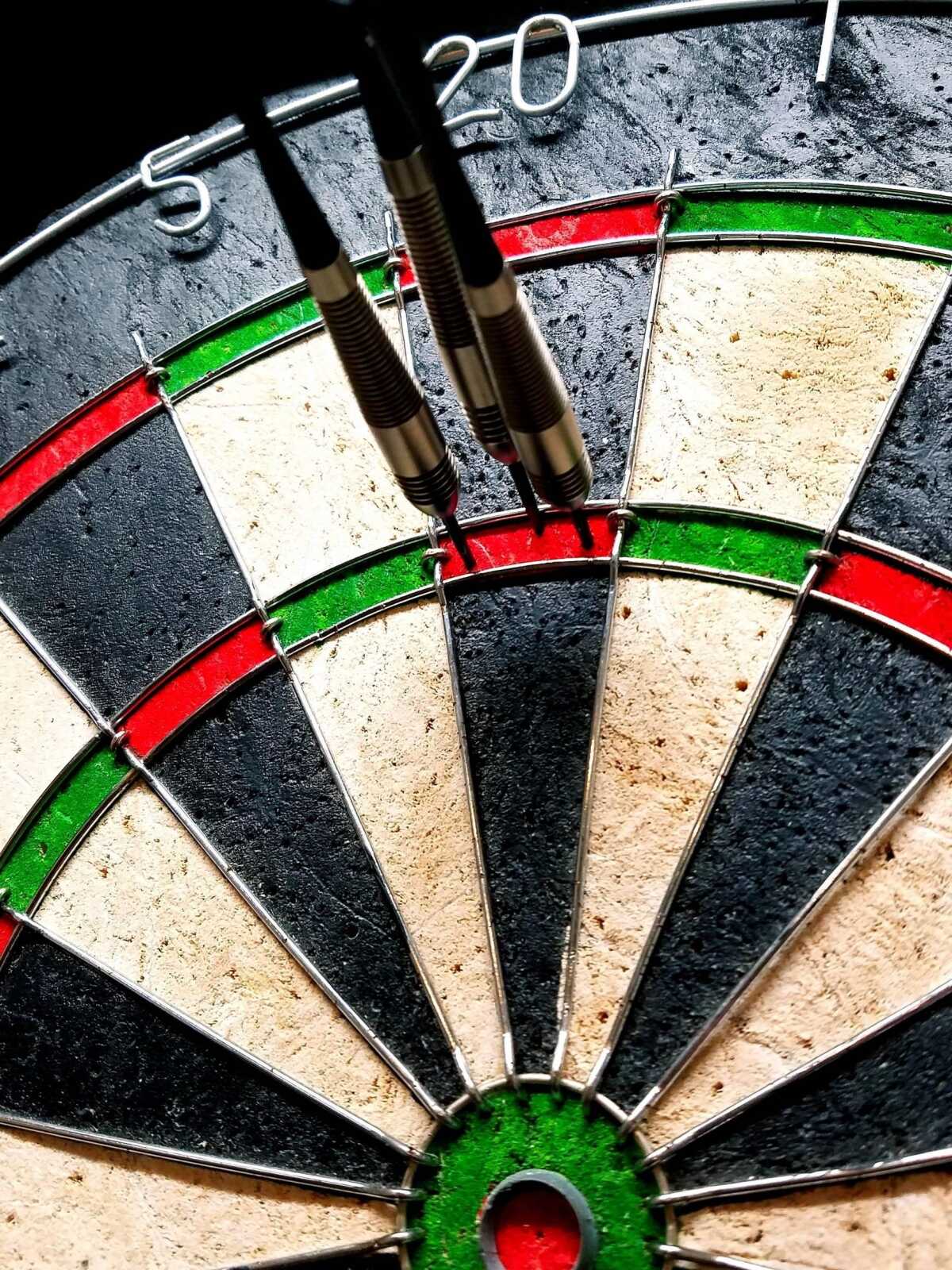 Darts Wallpapers (39 images) - WallpaperCat
