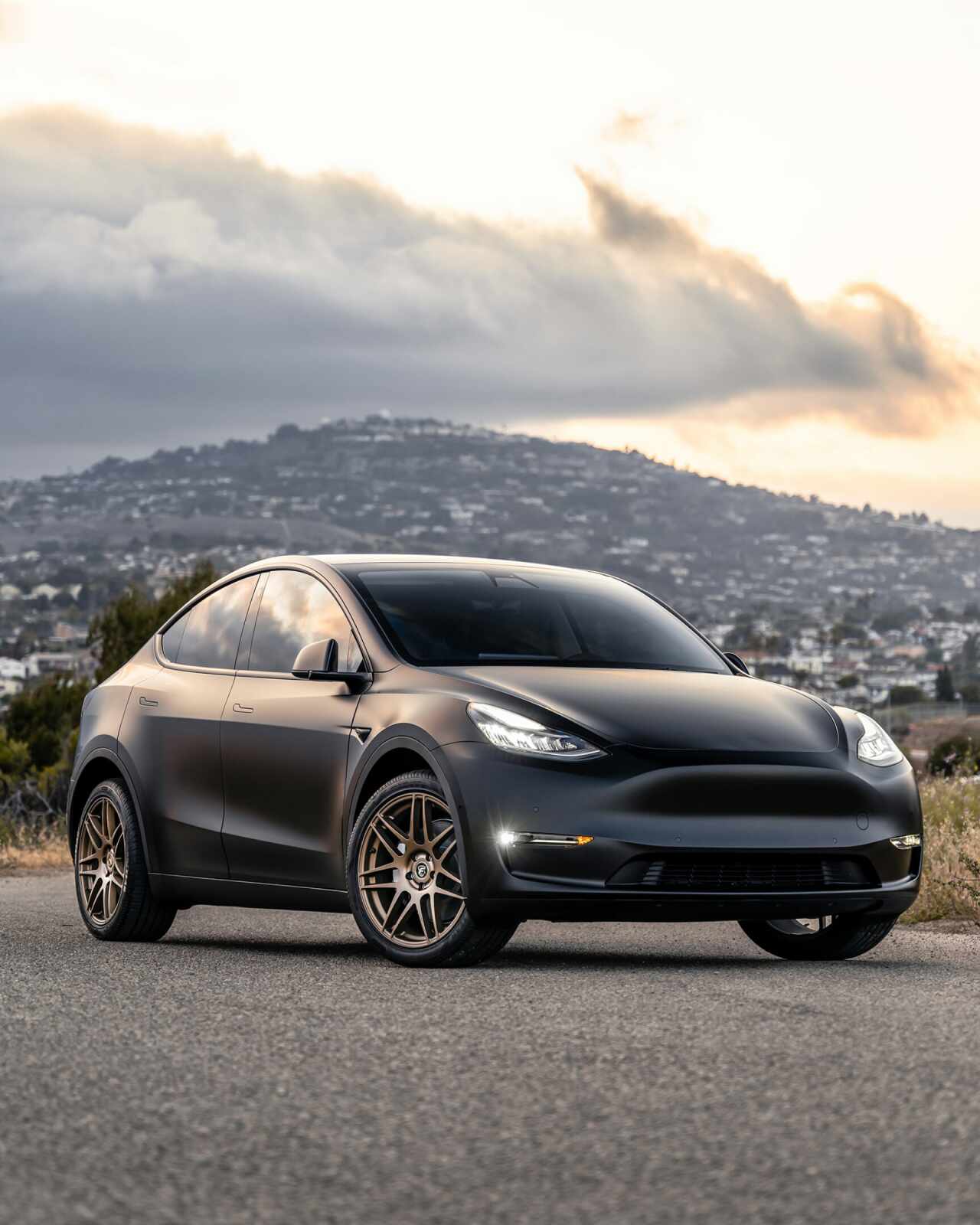 Tesla Model Y Wallpapers (34 images) - WallpaperCat